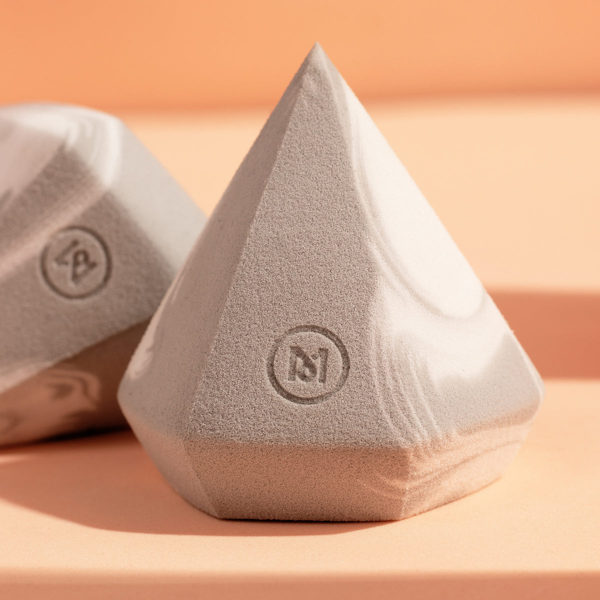 Blender Diamond | Esponjas de Maquillaje Pro | Montoc Cosmetic Tools